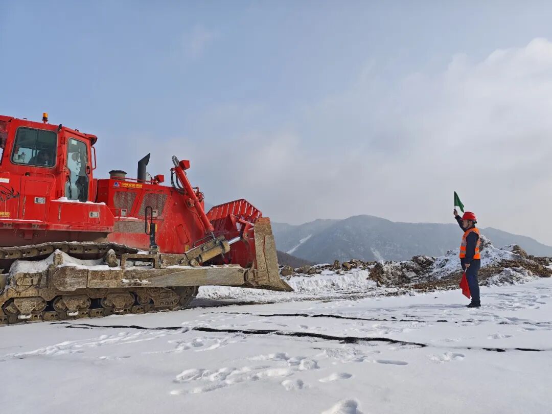 笃行初心践使命 扎根一线勇担当——武汉救援基地三中队先进人物事迹风采录_澎湃号·政务_澎湃新闻-The Paper