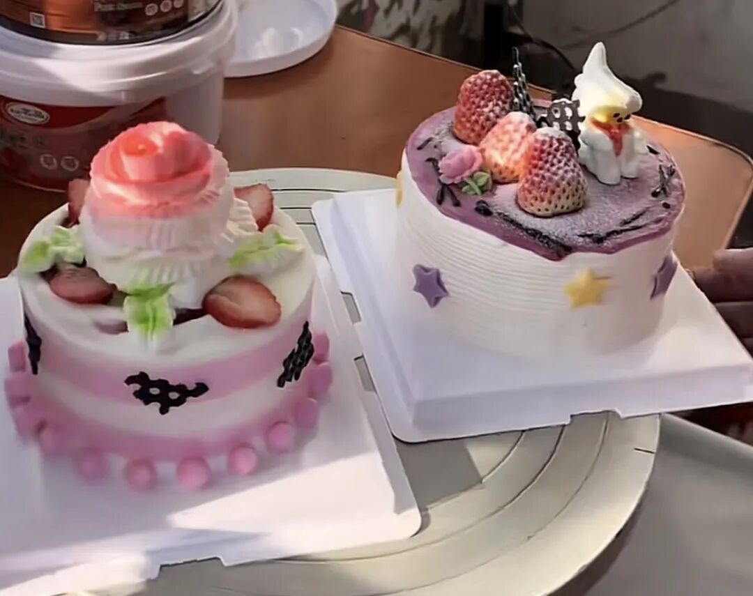 乡村蛋糕店爆火，4寸蛋糕只要10元！老板：刚开始没指望赚多少，如今……_澎湃号·政务_澎湃新闻-The Paper