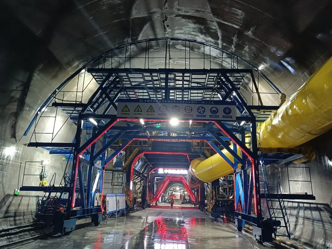 新高铁要来了！1.5小时，武汉见_澎湃号·政务_澎湃新闻-The Paper